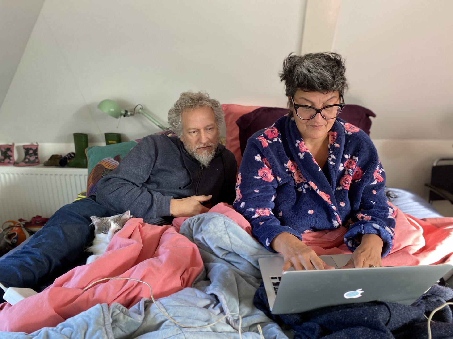 How to Create Content the Lazy Way - Esther de Charon de Saint Germain